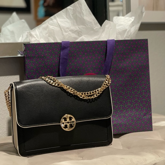 Tory Burch | Bags | Tory Burch Nwot Chelsea Black White Shoulder Bag ...